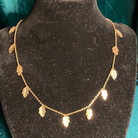 Avon | Jewelry | Vintage Avon Gold Tone Leaf Necklace | Poshmark